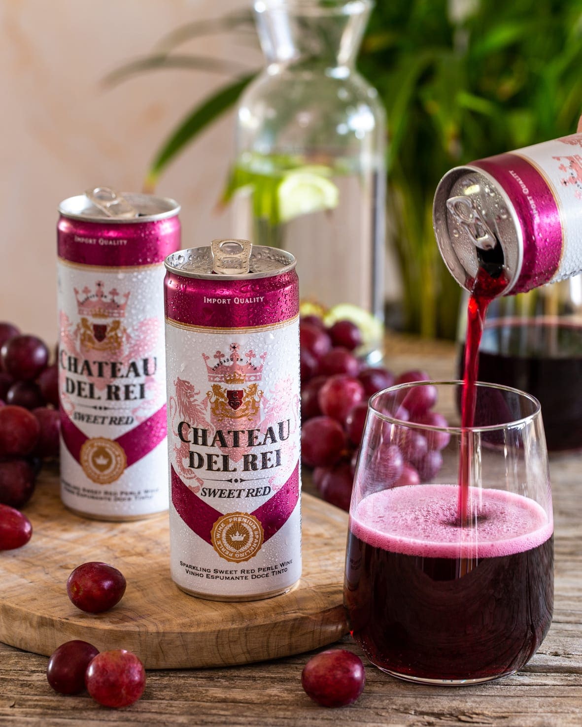 Chateau Del Rei Sweet Red – the new bubbly in a can | Eat. Play. Drink ...
