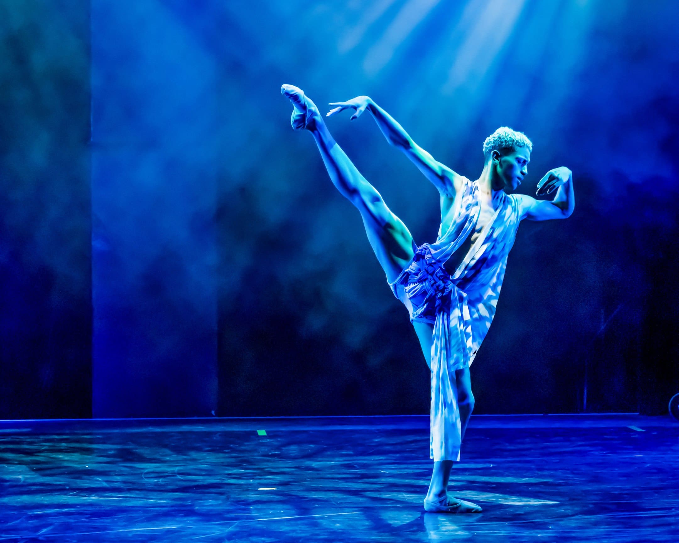 Mzansi Ballet brings The Queen Show back to Theatre On The Bay | Eat ...
