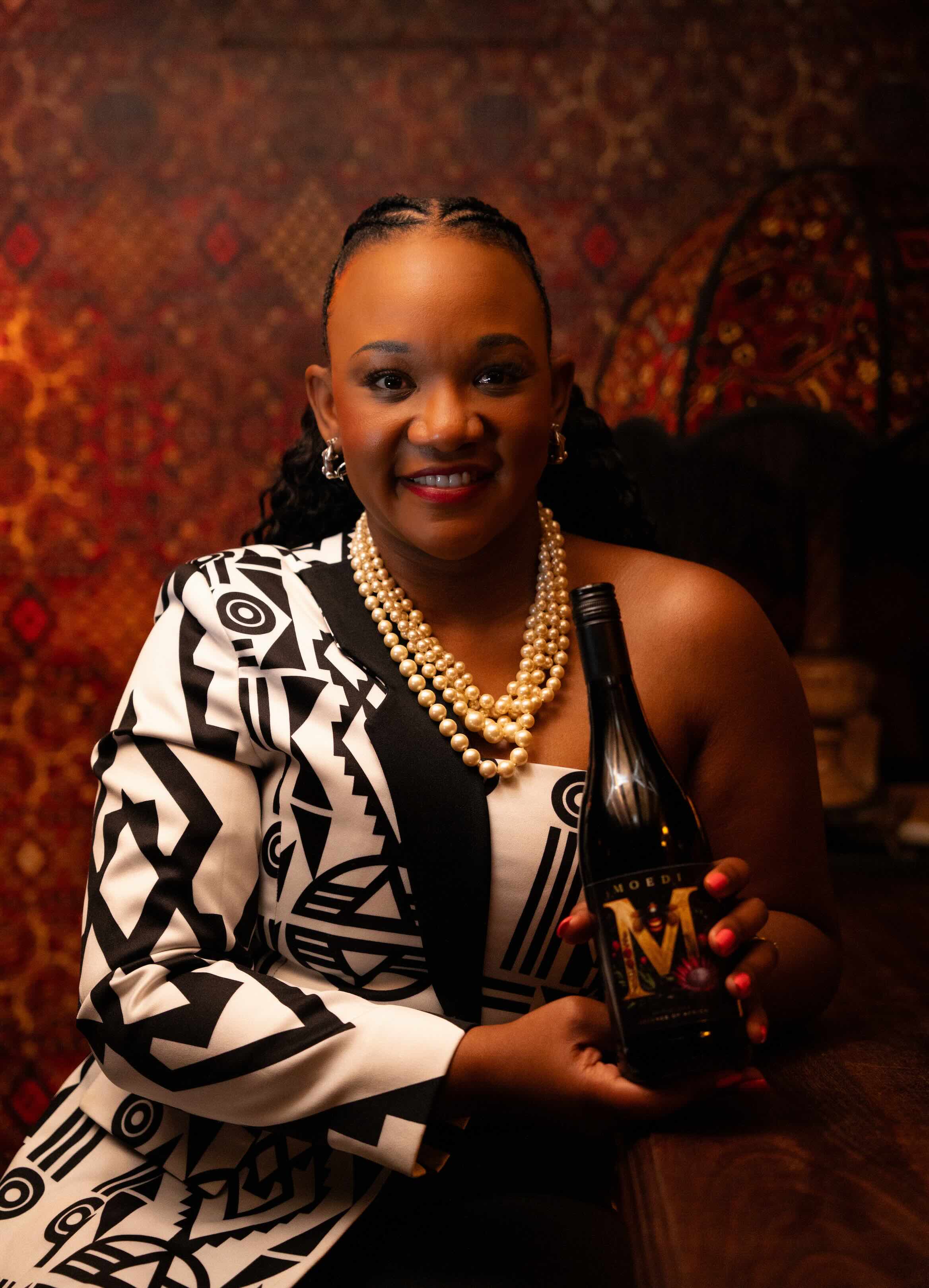 Moedi Wines champions beekeeping in rural South Africa | Eat. Play ...