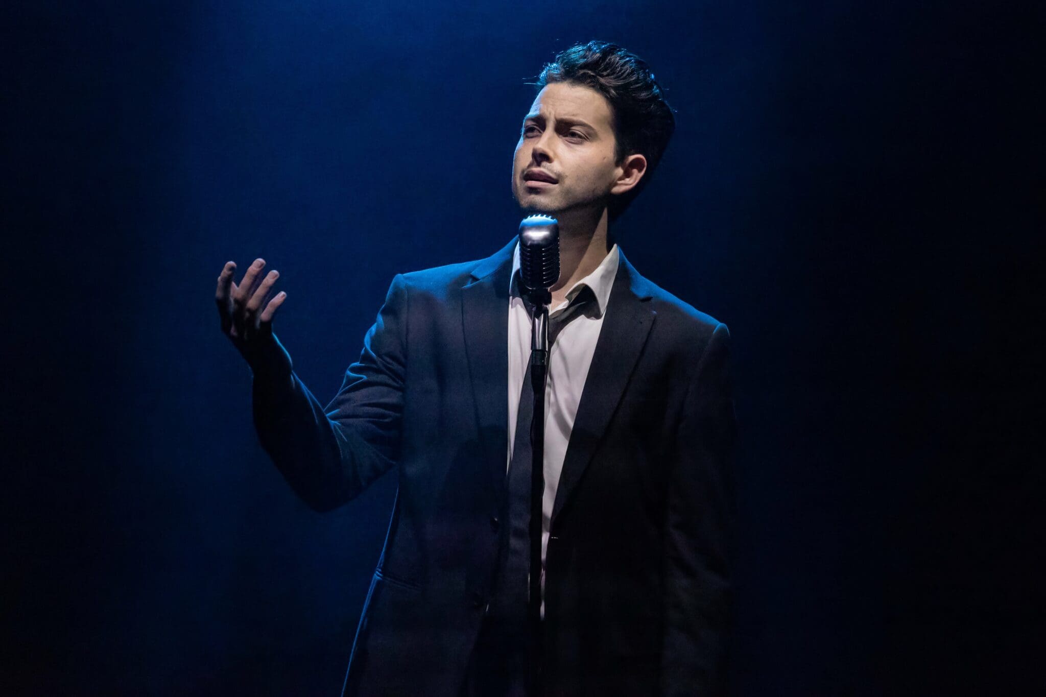 Be dazzled by LAMTA's Hollywood at Theatre On The Bay | Eat. Play ...